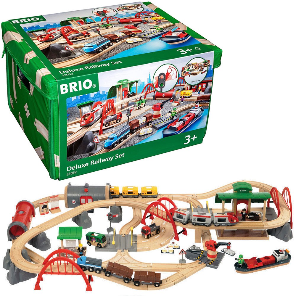 Brio Cargo Railway Deluxe Set | Laugh and Learn
